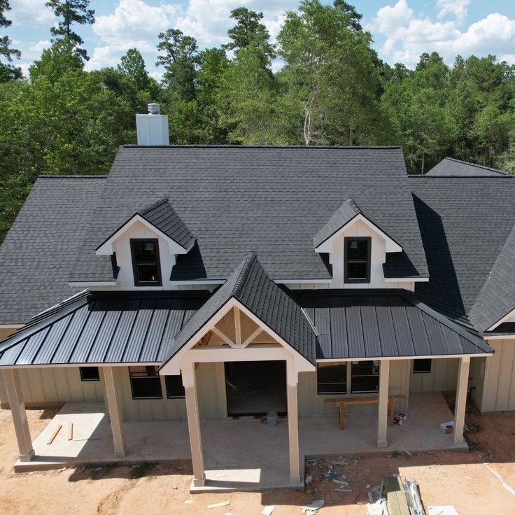 Roofing & Siding | Projects